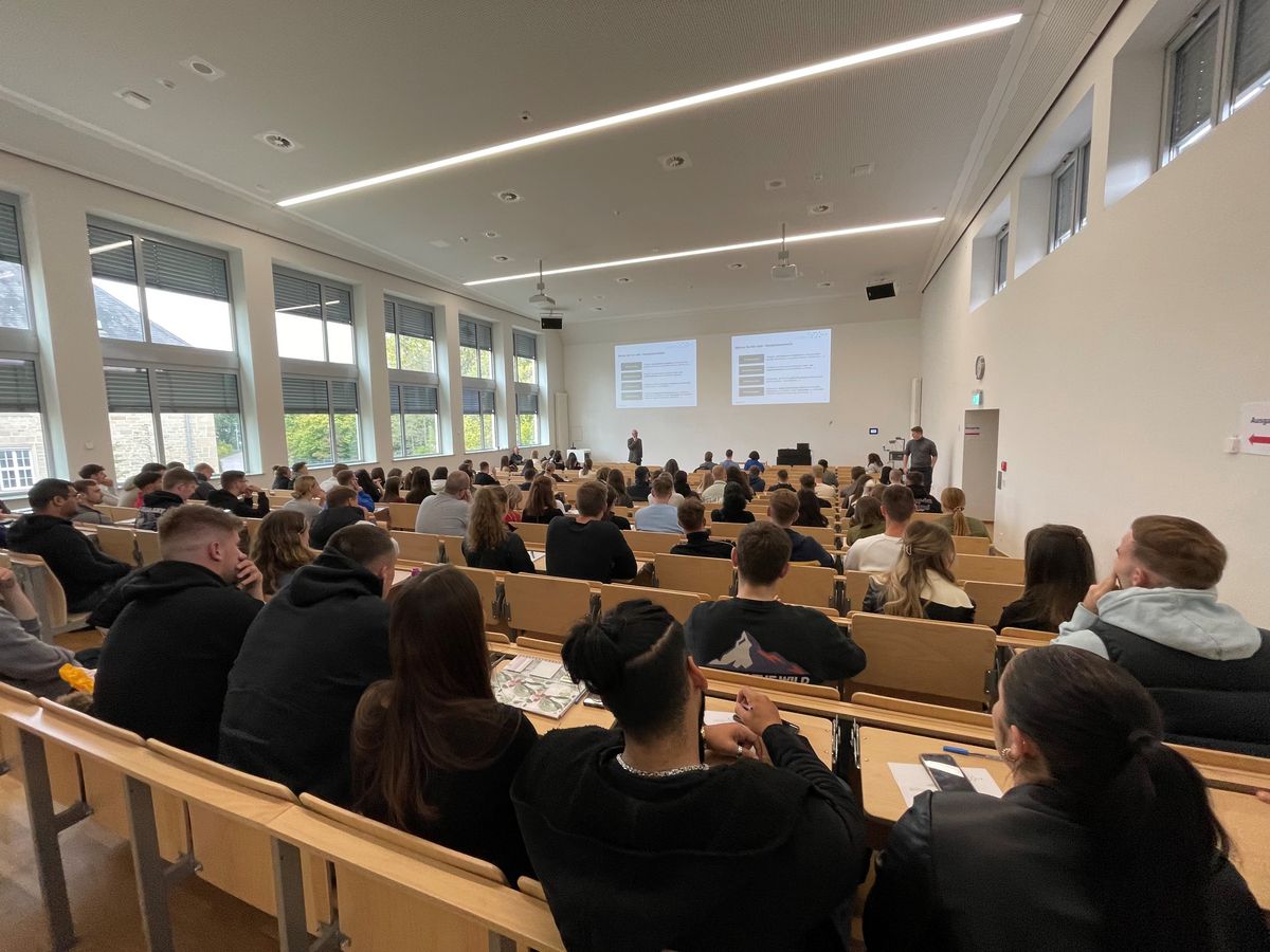 First Semester Welcome at our Business School winter semester 2022/2023